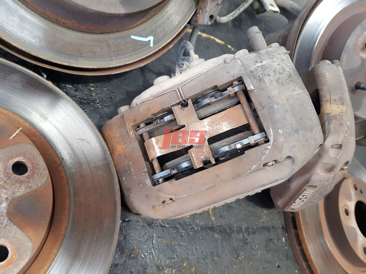 SKYLINE R33 FRONT & REAR BRAKES CALIPERS 5 STUD REAR HANDBRAKE SET UP ...